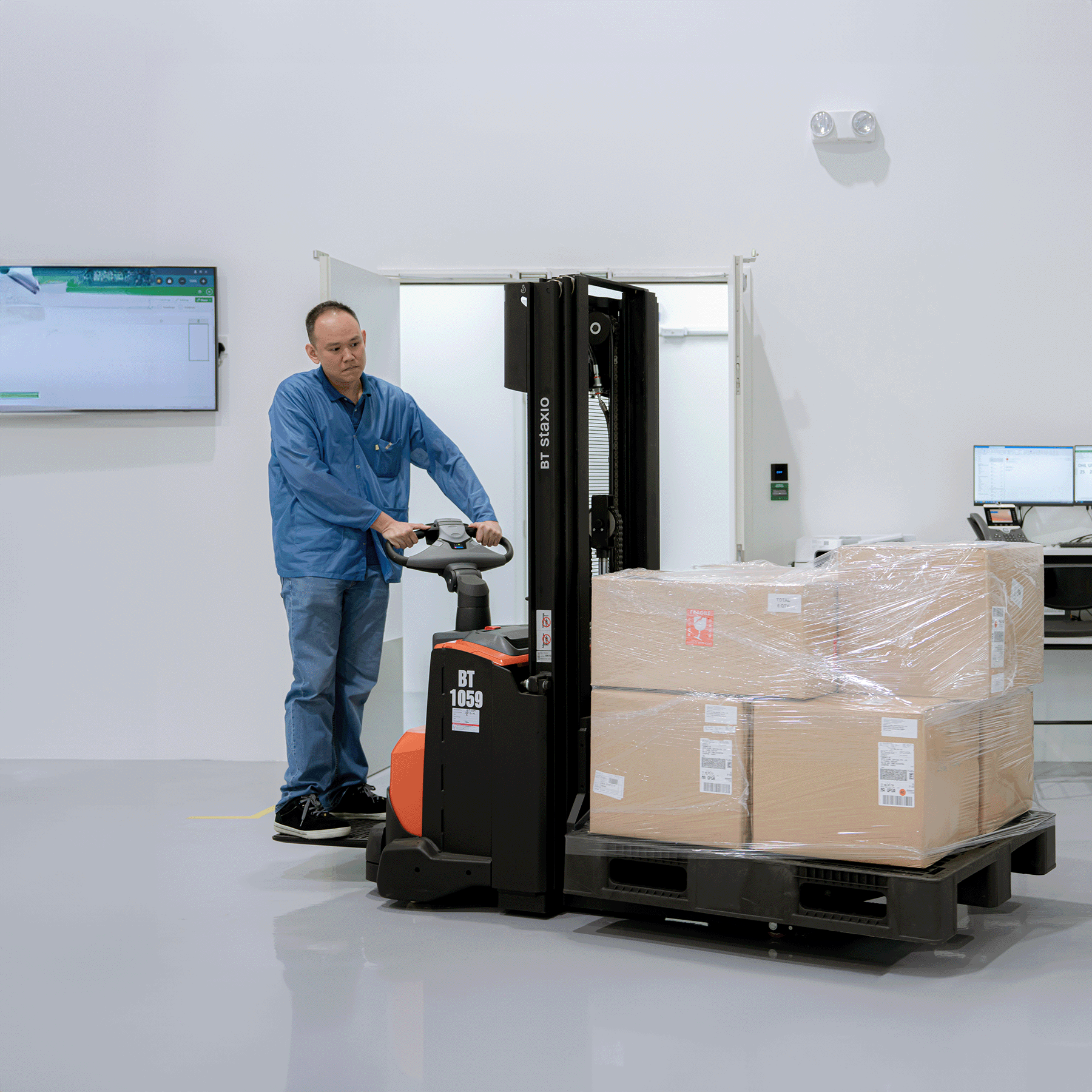 Vendor-Managed Inventory - Smith